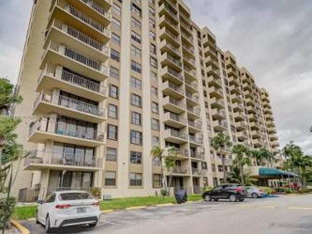 1470 NE 123rd St #A708 North Miami, FL 33161