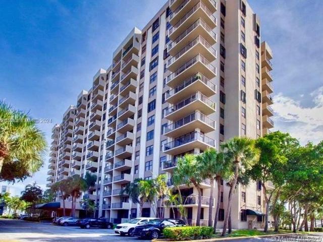 1470 NE 123rd St #A812, North Miami, FL 33161