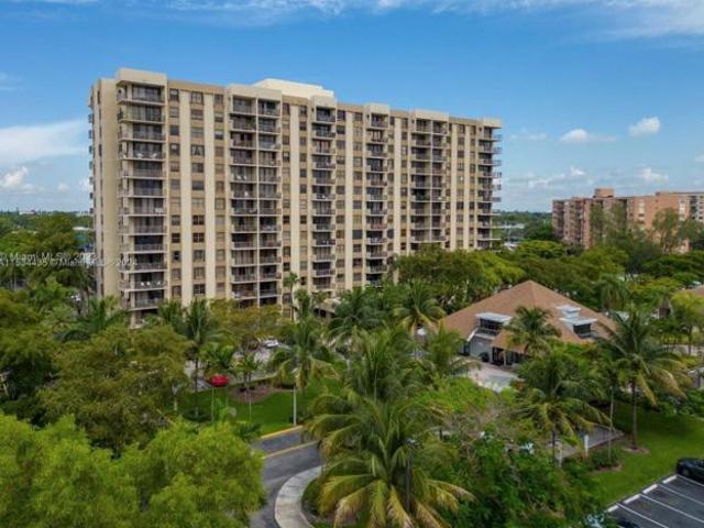 1470 NE 123rd St #A316, North Miami, FL 33161