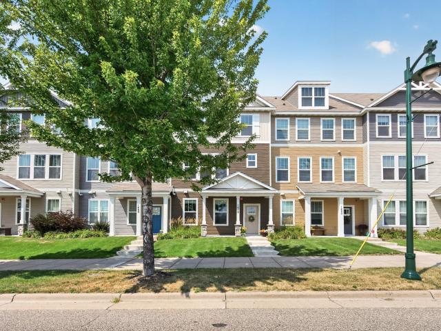 1470 Old Highway 8 NW