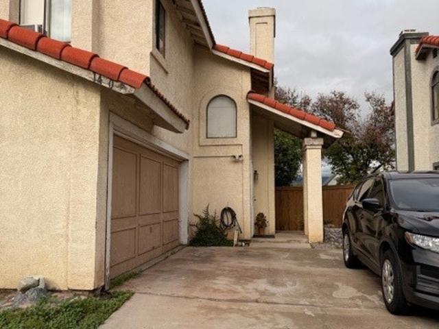 1470 Coral Tree Ln, San Bernardino, CA 92408 | MLS #IV26010 | Compass