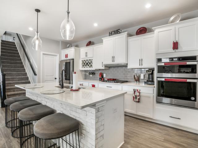 1470 Hideaway Circle