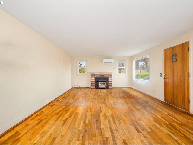 1470 jay st