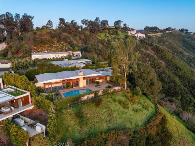 1470 Laurel Way, Beverly Hills, CA 90210