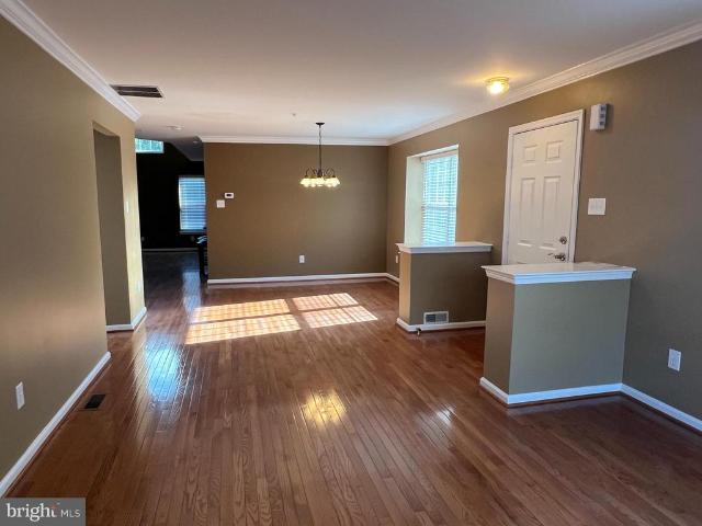 1470 Sweetbriar Drive