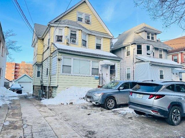 1470 th Ave, Flushing, NY 11354