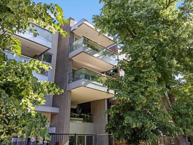 1470 W Winona St Apt 203, Chicago, IL 60640