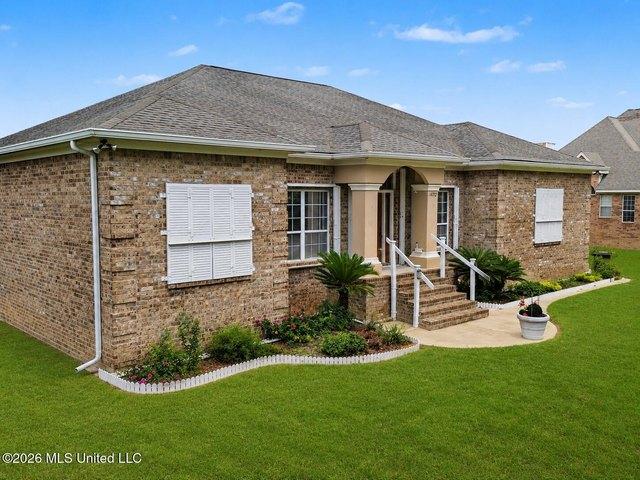 14712 Dismuke Dr, Biloxi, MS 39532