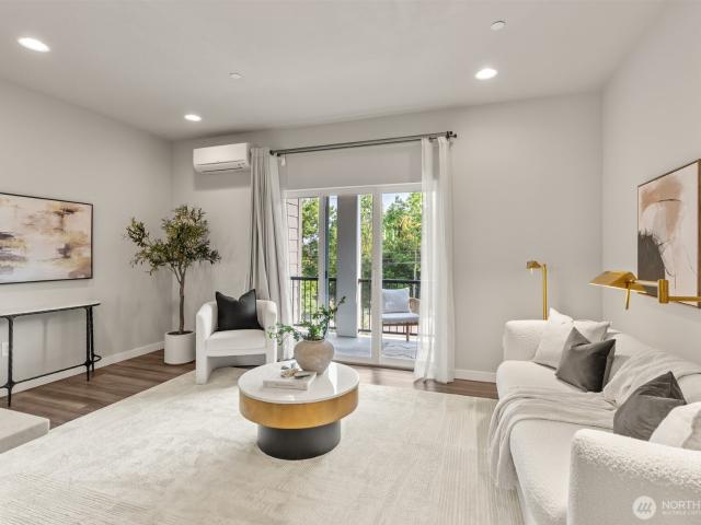 14715 Admiralty Way # A 5