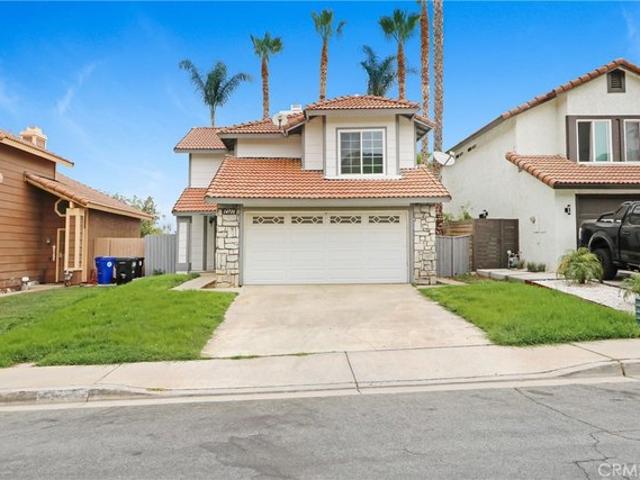 14716 Long View Dr, Fontana, CA 92337