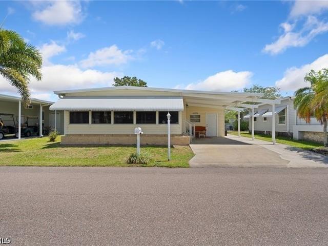 14718 Constitution Way, North Fort Myers, FL 33917