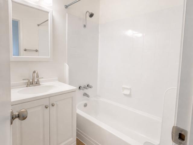 14719 S. Berendo Ave 2 Bedroom Apartment for Rent at 14719 S Berendo Ave, Gardena, CA 90247 Gardena