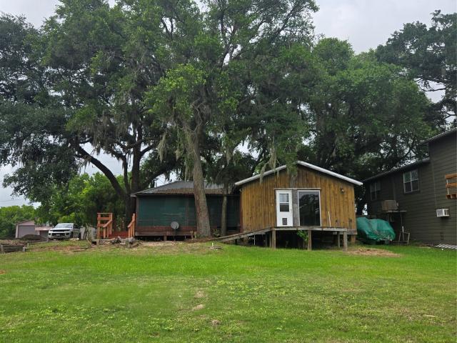 1471 Private Road 652