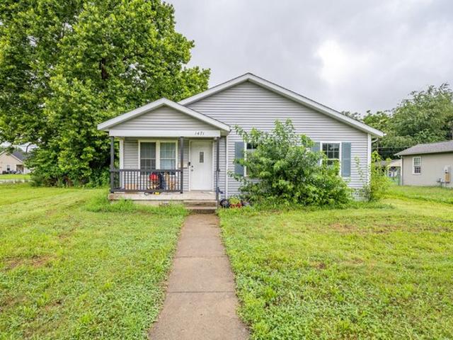 1471 S 14th St, Terre Haute, IN 47802