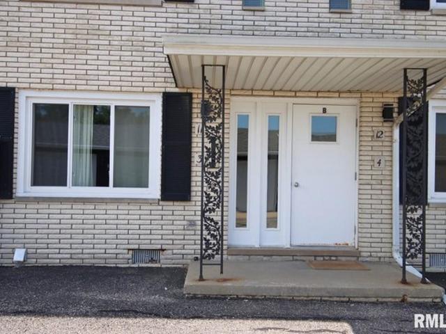 1471 Valle Vista Blvd Apt 3, Pekin, IL 61554