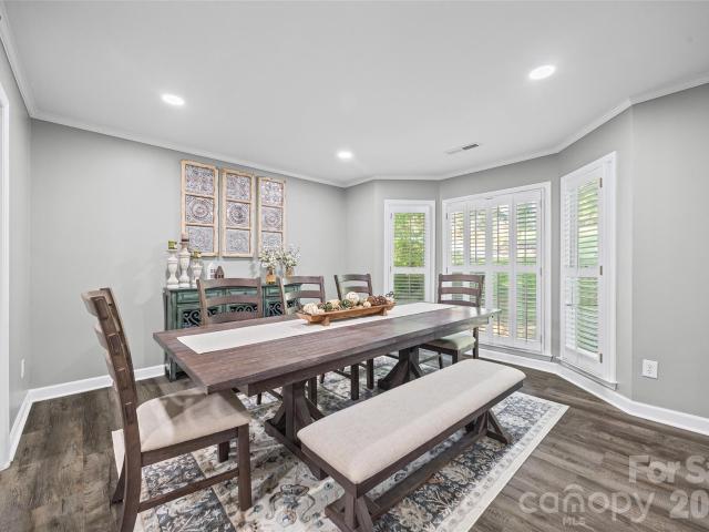 1472 Old Tara Lane