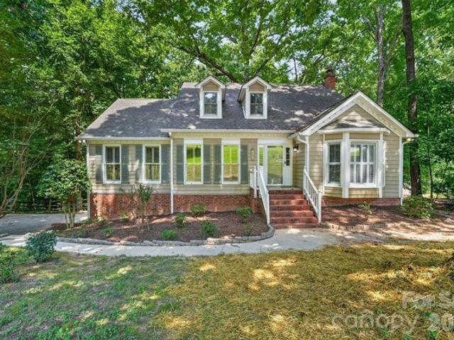 1472 Old Tara Ln, Fort Mill, SC 29708
