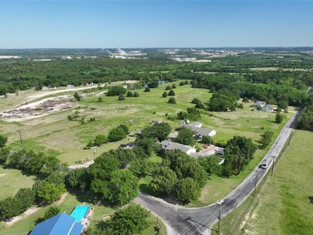 1472 Tate Cir, Sherman, TX 75090