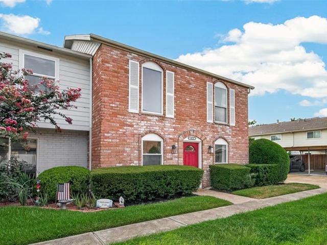 14737 Perthshire Rd, Houston, TX 77079
