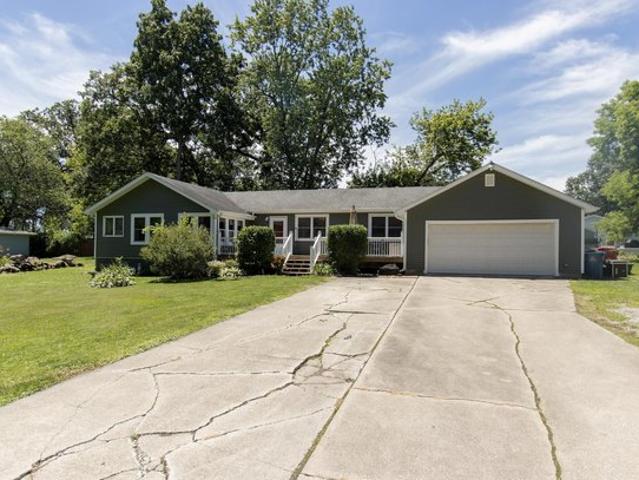 14734 Lee St, Cedar Lake, IN 46303