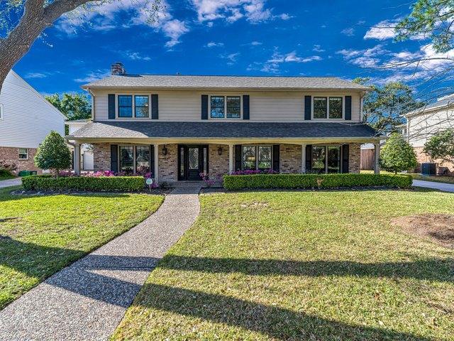 14735 Kellywood Ln, Houston, TX 77079