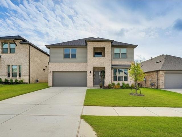14736 Desert Door Dr, Fort Worth, TX 76052