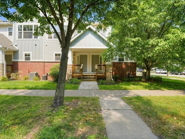 1473 Magnolia Ave E, Saint Paul, MN 55106