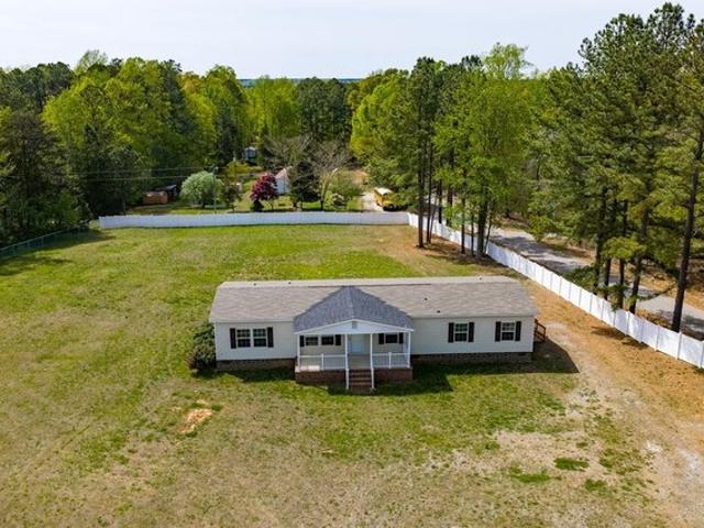 1473 Burkeville Rd, Victoria, VA 23974