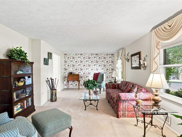 1473 Calkins Road
