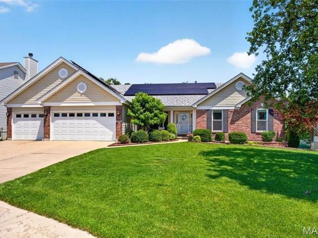 1473 Shelby Point Dr, O'Fallon, MO 63366