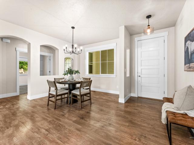 1473 W Olds River Dr