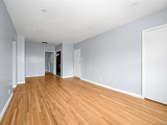147 0 st Avenue 55B