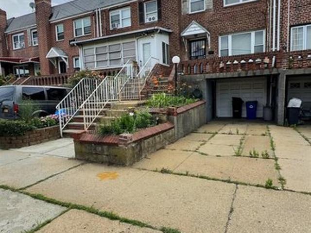 147 25 Brookville Blvd, Rosedale, NY 11422