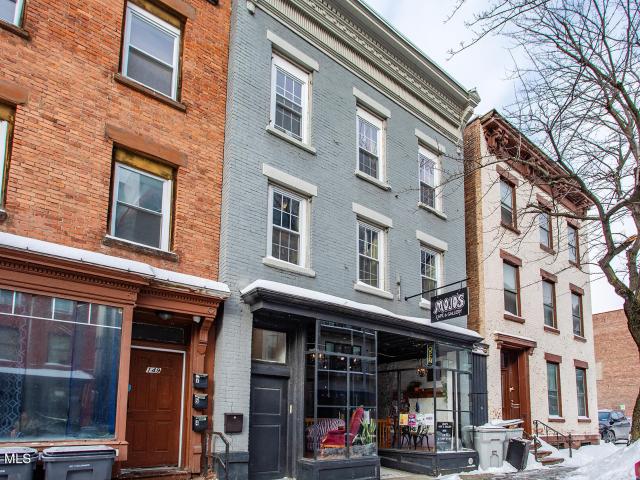147 4th Street