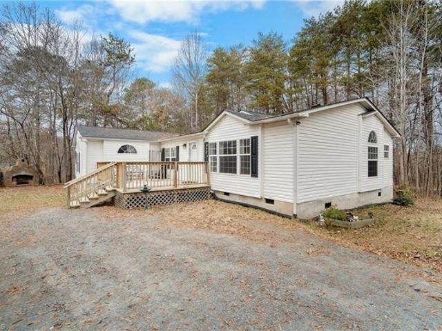 147 Camellia Ln, Mocksville, NC 27028