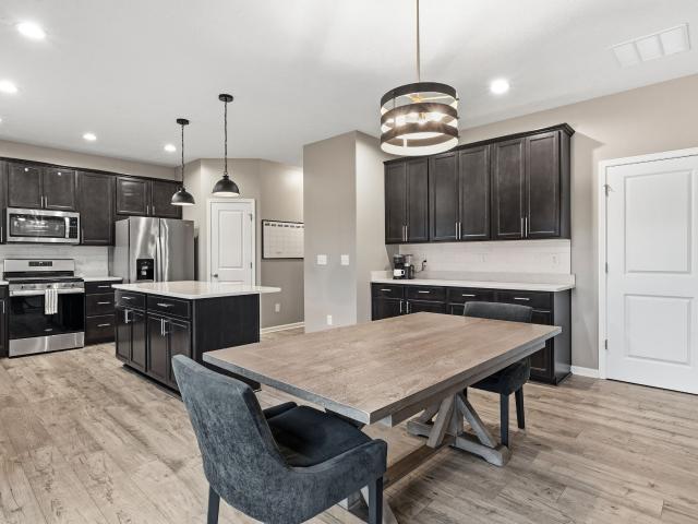 147 Carrick Glen Boulevard