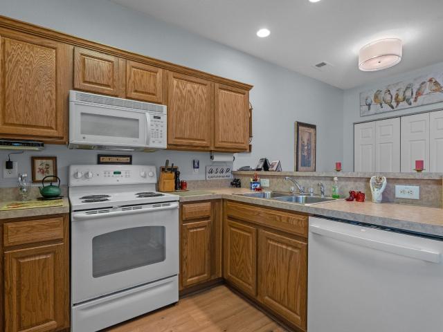 147 Chenoa Dr, Unit E, Murrells Inlet, SC 29576 | MLS #2608