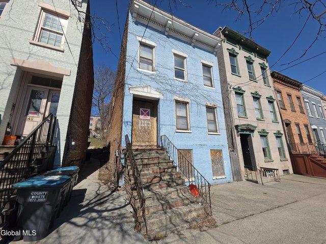 147 Clinton Ave, Albany, NY 12210