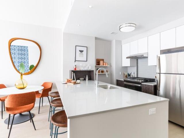 147 Archer Ave 1816, New York, NY