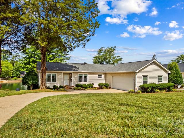 147 Bain Lane