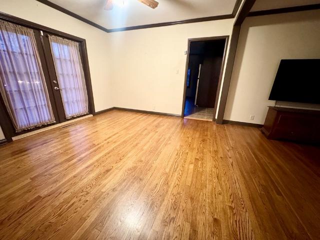 147 Berry St, Camden, TN 38320 | MLS #3130