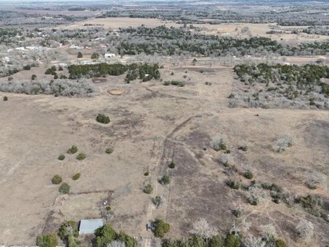 147 Blue Sky Dr, Bastrop, TX 78602