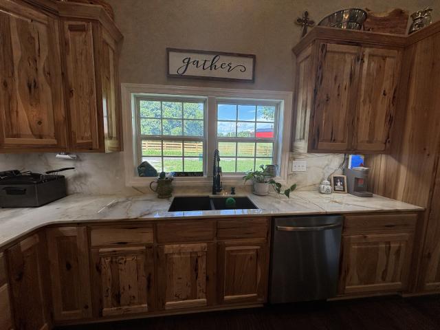 147 Black Ridge Rd