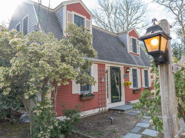 147 Brook Trail Rd, Brewster, MA 02631 | MLS #22601
