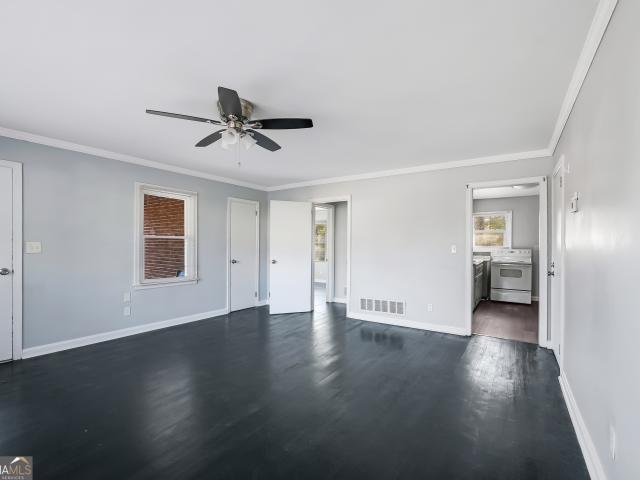 147 Burnside Street 4