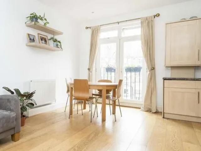 147 Goldsmiths' Row, London, E2 8QX, United Kingdom | 2 bed apartment for rent #168129833 | Rentberry