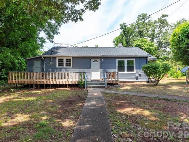 147 Gabriel St, Rutherfordton, NC 28139