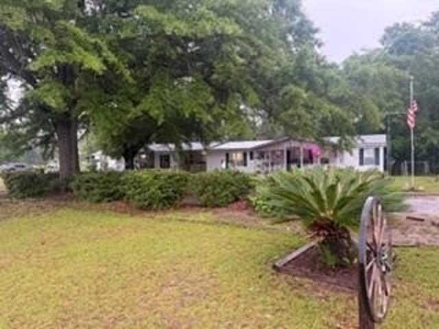 147 Doctors Point Rd, Abbeville, AL 36310