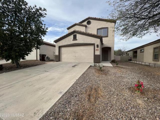 147 E Calle Puente Azul, Sahuarita, AZ 85629