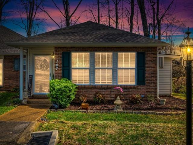147 Eastdale Ln, Dickson, TN 37055